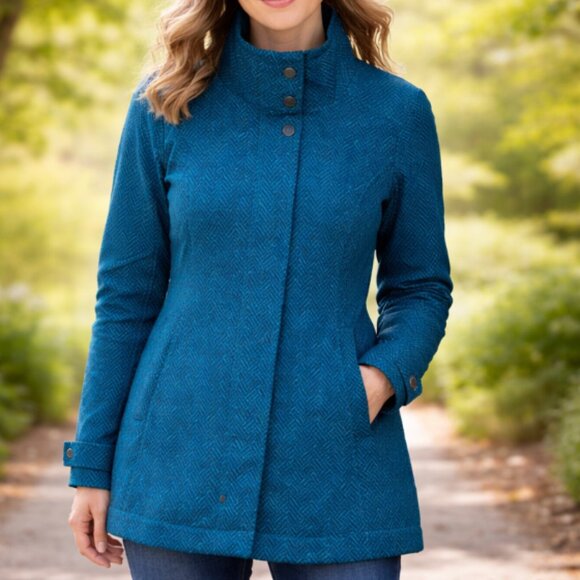 Title nine | Jackets & Coats | Title Nine Womens Softshell Peacekeeper ...